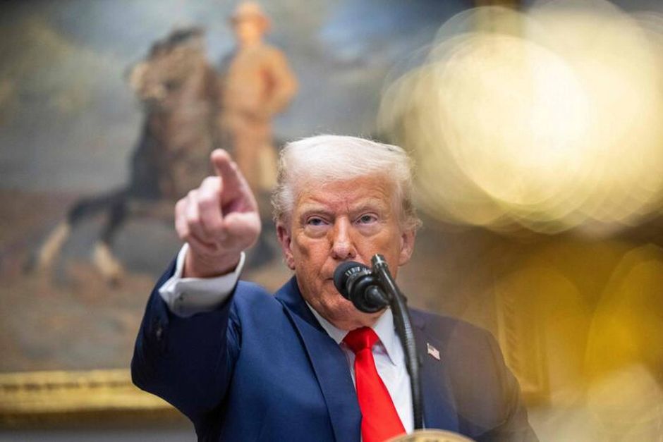 Donald Trump udskyder told på biler og bildele i en måned